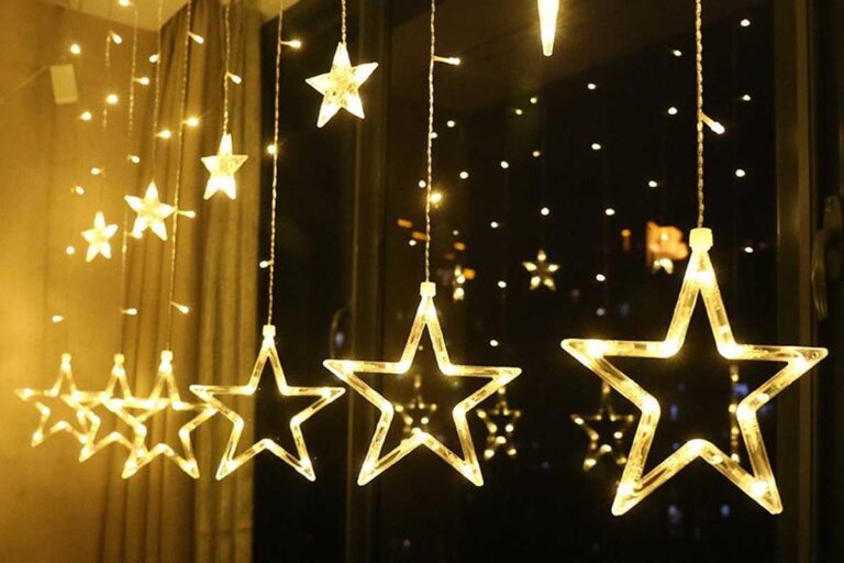 7 Exciting Ideas for Decorating Your House with Star Lights - Holiday ...